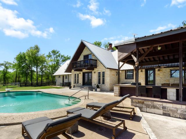 4530 Farm to Market Road 86, Luling, TX 78648 | MLS #9472 | Compass
