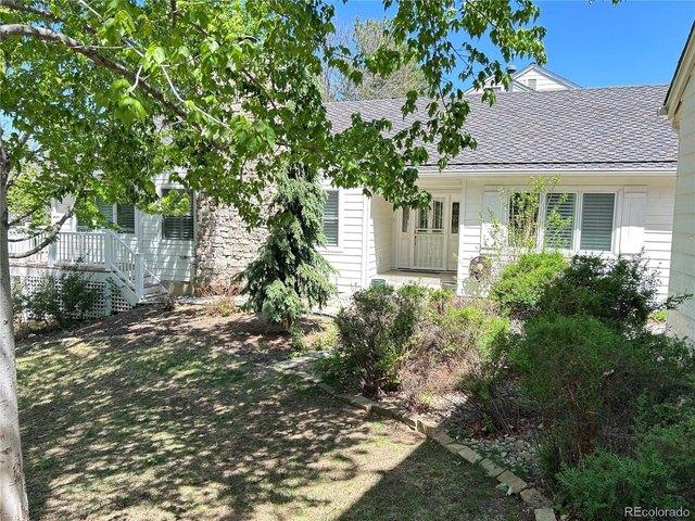 4530 S Verbena St Unit 319, Denver, CO 80237