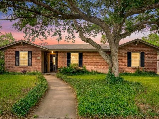 4530 Snead Dr, Corpus Christi, TX 78413