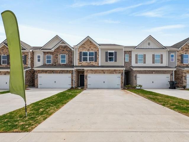 4530 Village Springs Sq, Fultondale, AL 35068