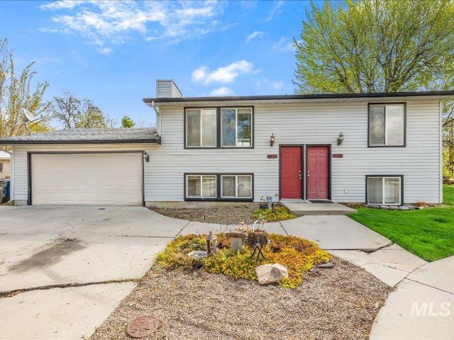 4530 W Tabitha St, Boise, ID 83706 | MLS #98982 | Compass