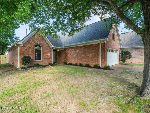 4531 Graham Lake Drive