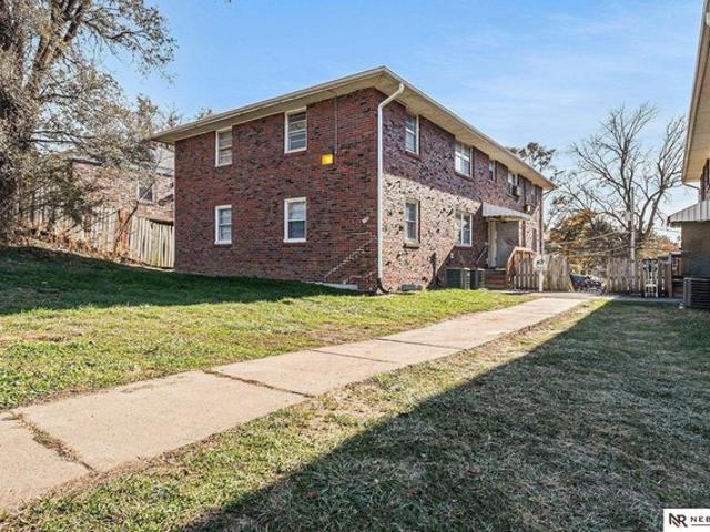 4531 Hamilton St, Omaha, NE 68132