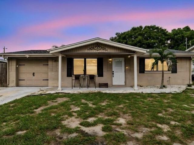4531 Kennedy Dr, New Port Richey, FL 34652