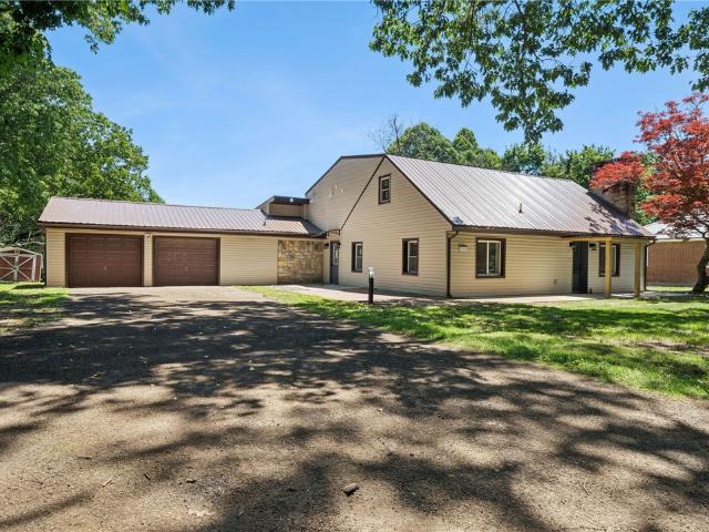4531 Ridgeview Dr