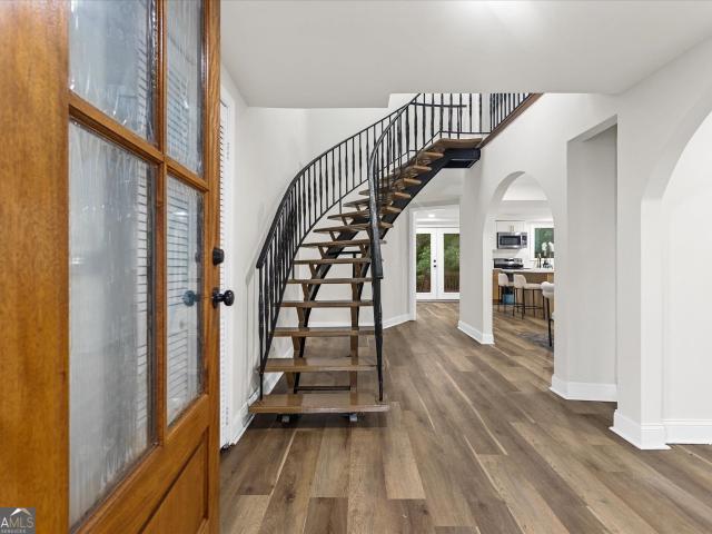 4531 Riverwood Cir
