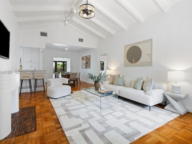 4531 Sheridan Ave, Miami Beach, FL 33140