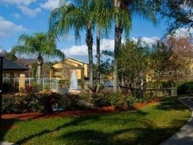 4532 Commander Dr #2114, Orlando, FL 32822
