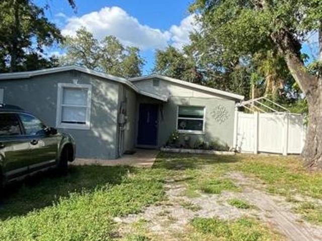 4532 Devonshire Rd, Tampa, FL 33634