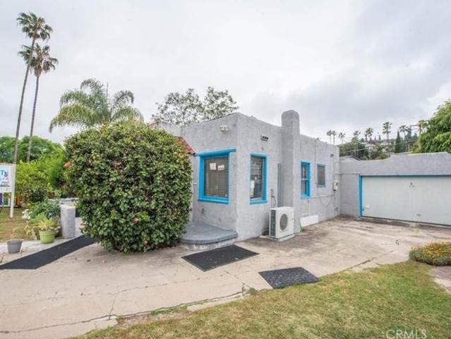 4532 Palm Ave, La Mesa, CA 91941