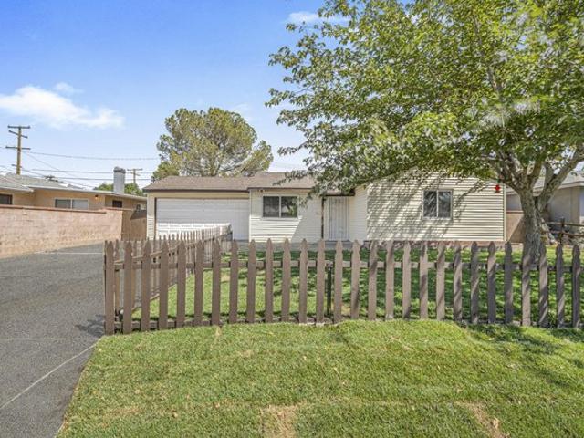 4533 th St W, Lancaster, CA 93534