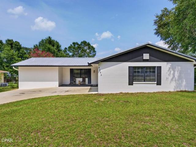 4533 Hancock Ct, Chipley, FL 32428