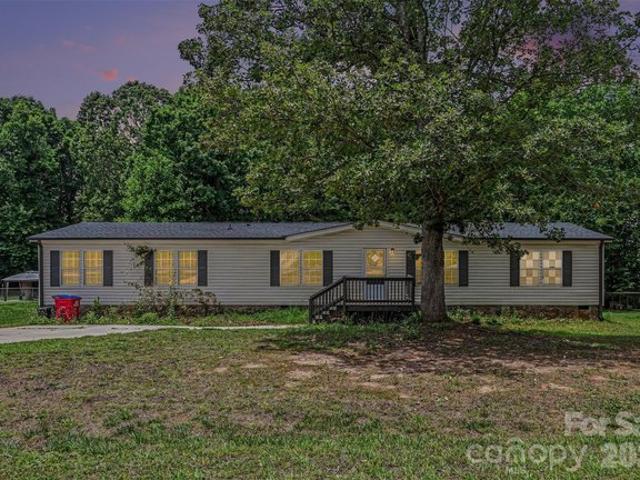 4533 Red Apple Dr Unit 9, Bessemer City, NC 28016