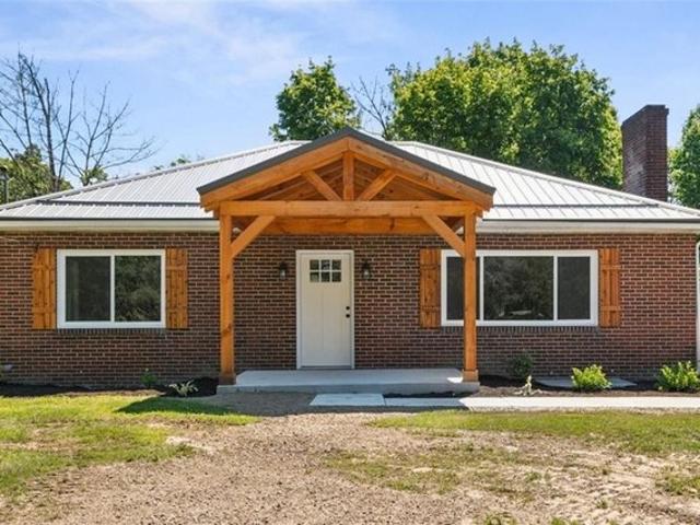 4533 Ridgeview Dr, Greensburg, PA 15601