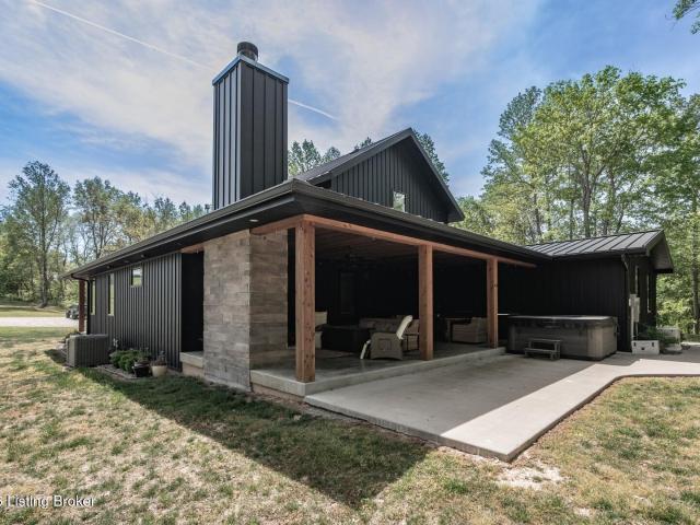 453 Cheslon Rd