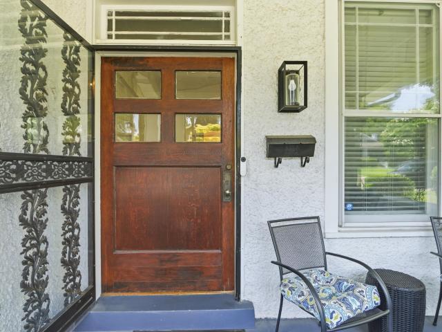 453 angelus st