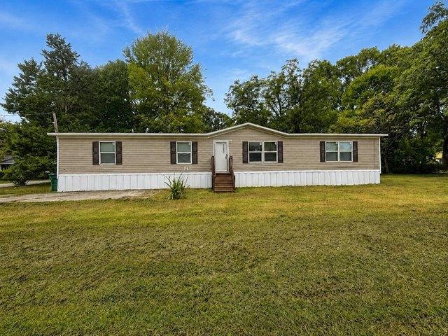 453 Gilchrist Rd, Marion, SC 29571