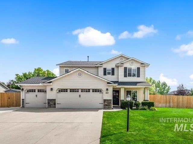 453 E Chapparosa Dr, Kuna, ID 83634
