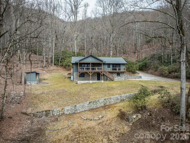 453 Friendly Acres Drive