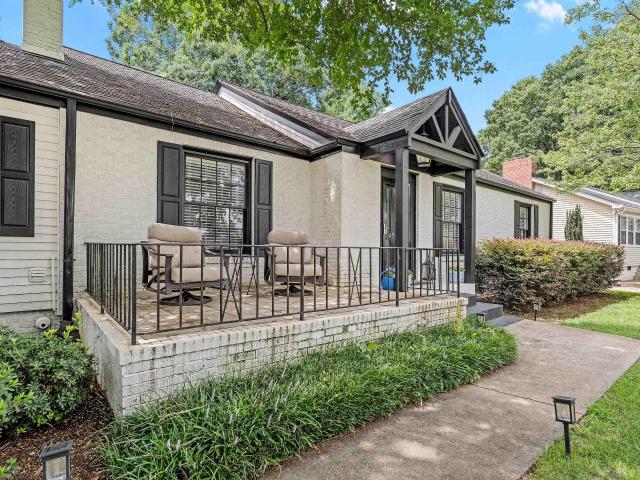 453 Longview Terrace