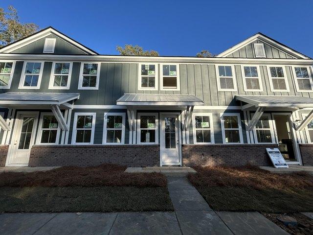 453 Martins Creek Blvd, Summerville, SC 29485