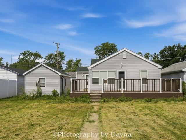 453 N Michigan Ave, Bradley, IL 60915