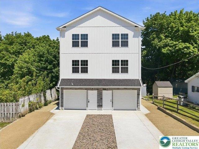 453 S Walnut St, Slatington, PA 18080