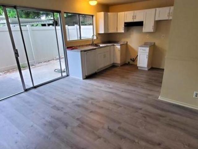 453 Serento Cir, Thousand Oaks, CA 91360