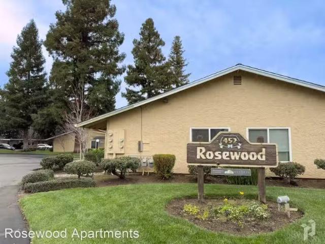 453 POSADA WAY #4 Rosewood Apartments