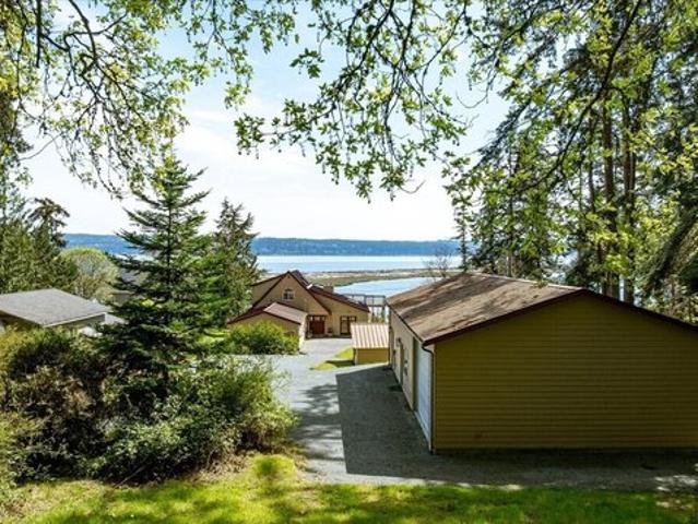 453 Race Rd, Coupeville, WA 98239