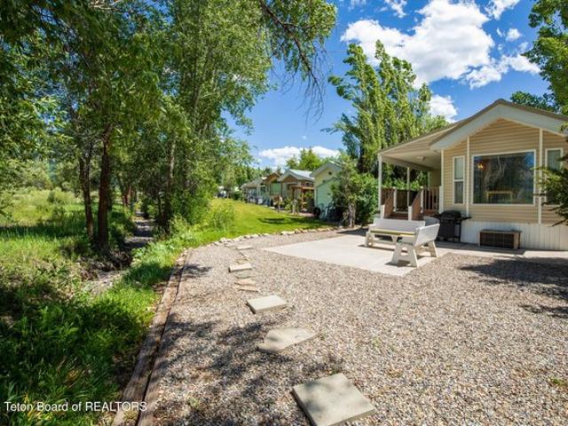 453 Rim Rd, Star Valley Ranch, WY 83127