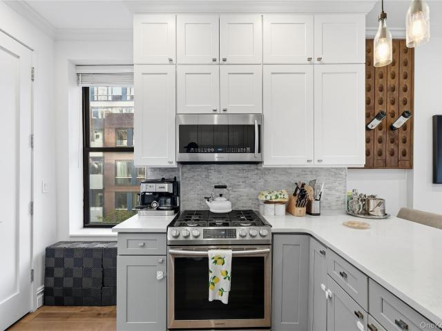 453 W 54th Street 4A