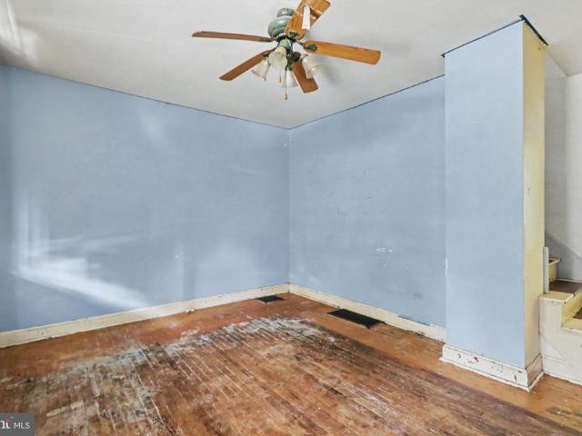 453 W Penn Street