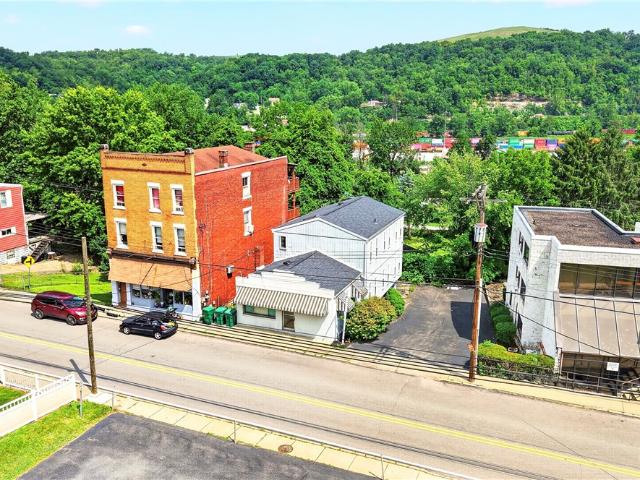 453 Wall Ave