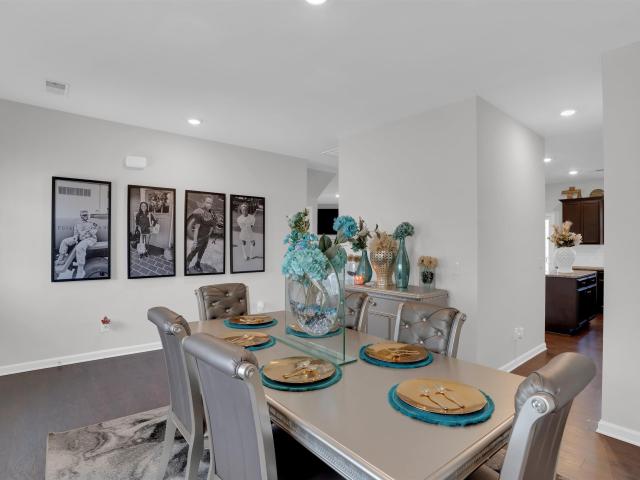 453 Tulip Way