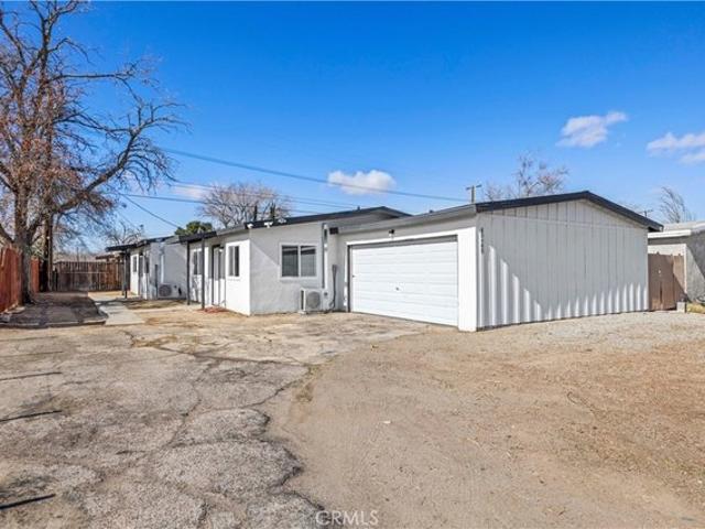 45445 Cedar Ave, Lancaster, CA 93534