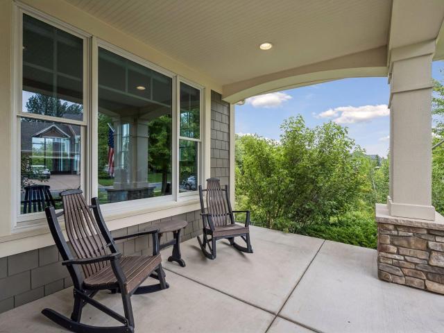 4544 Bluebell Trail N