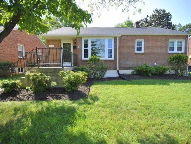 4544 Greenwood Dr, Lynchburg, VA 24502