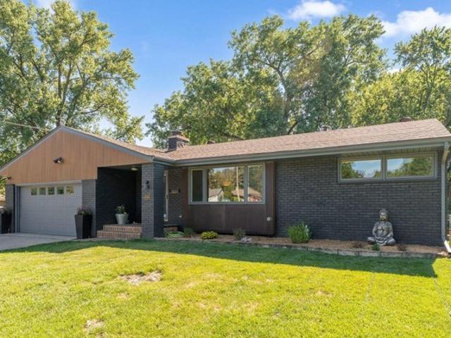 4544 Perry Ave N, Robbinsdale, MN 55422