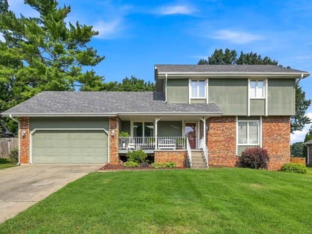 4544 S Holland Ave, Springfield, MO 65810