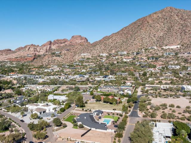 4545 n royal view drive # 8