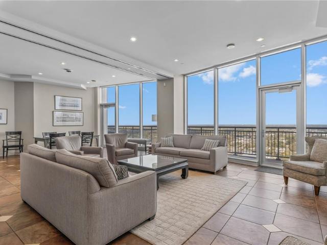 4545 Commerce ST # 3106