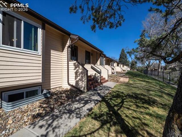 4545 Lamplighter Circle