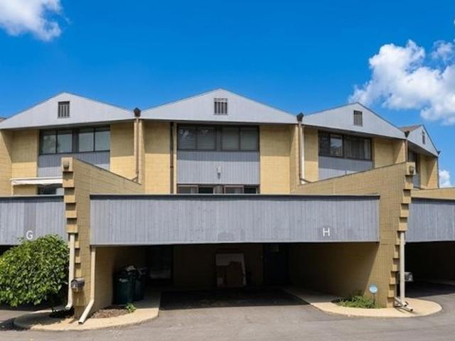 4545 W Pine St Apt H, Appleton, WI 54914