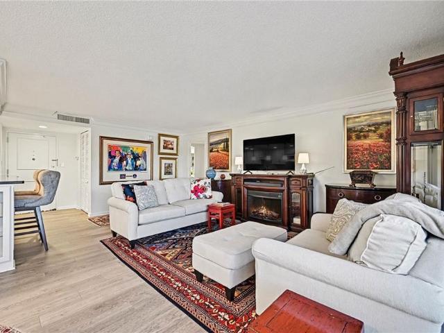 4545 Wornall Road # 610