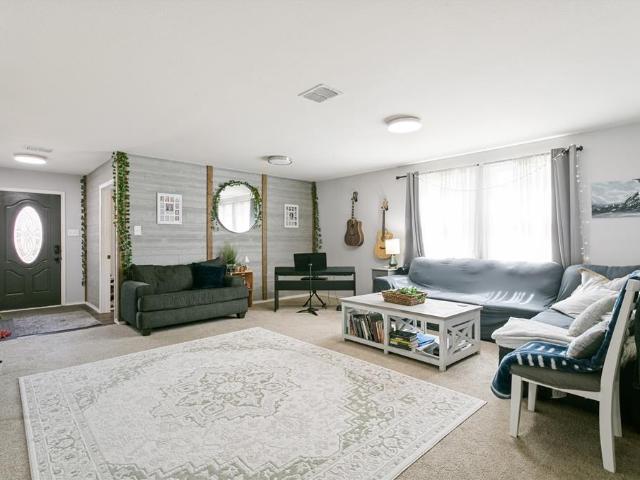 4548 Martingale View Lane