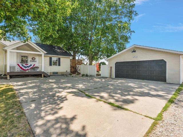 4548 Bauer Road