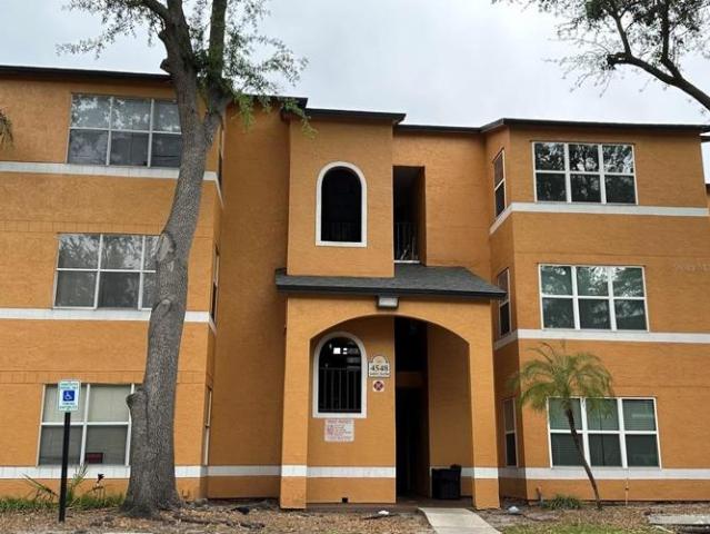 4548 Commander Dr #1427, Orlando, FL 32822