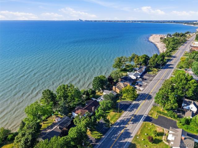 4548 Lake Shore Road