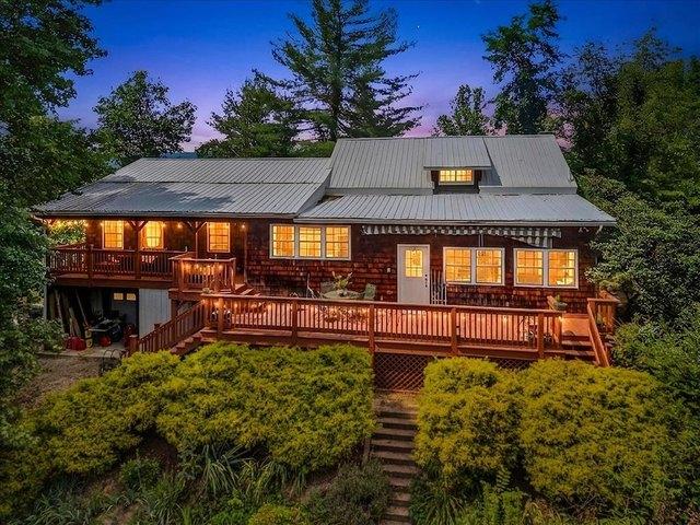 4549 Robinson Tract Rd, Pulaski, VA 24301